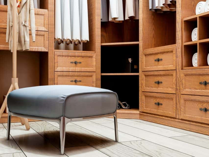 7 Best Wardrobe Materials and Finishes for Your Home