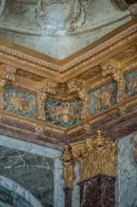 Top Cornice Designs for a Stylish and Elegant Home