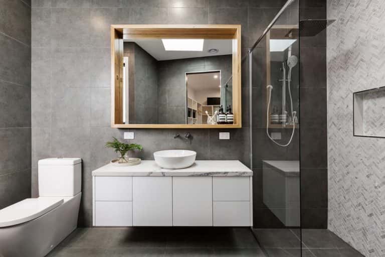 Plus-Minus POP Designs: The Perfect Blend of Style and Exuberance