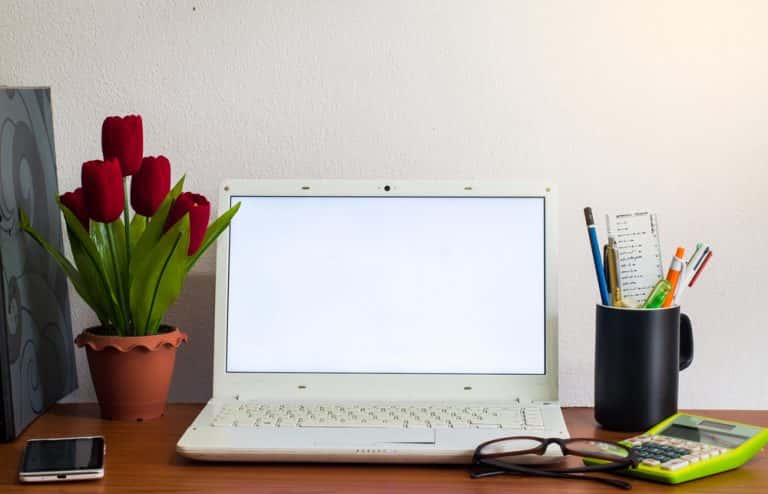 Study Table Decoration Ideas for Small and Minimal Spaces
