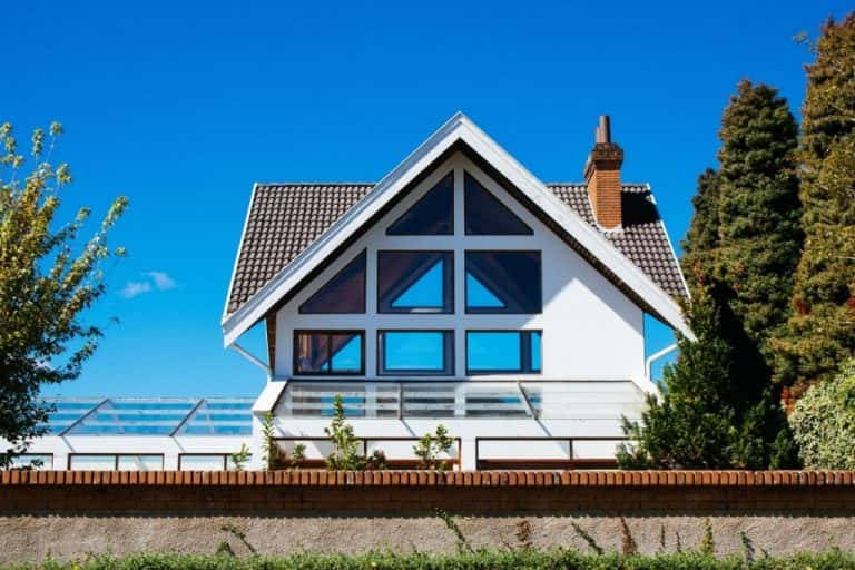 18 Must-See Mangalore Tile Roof Designs for a Dreamy Exterior
