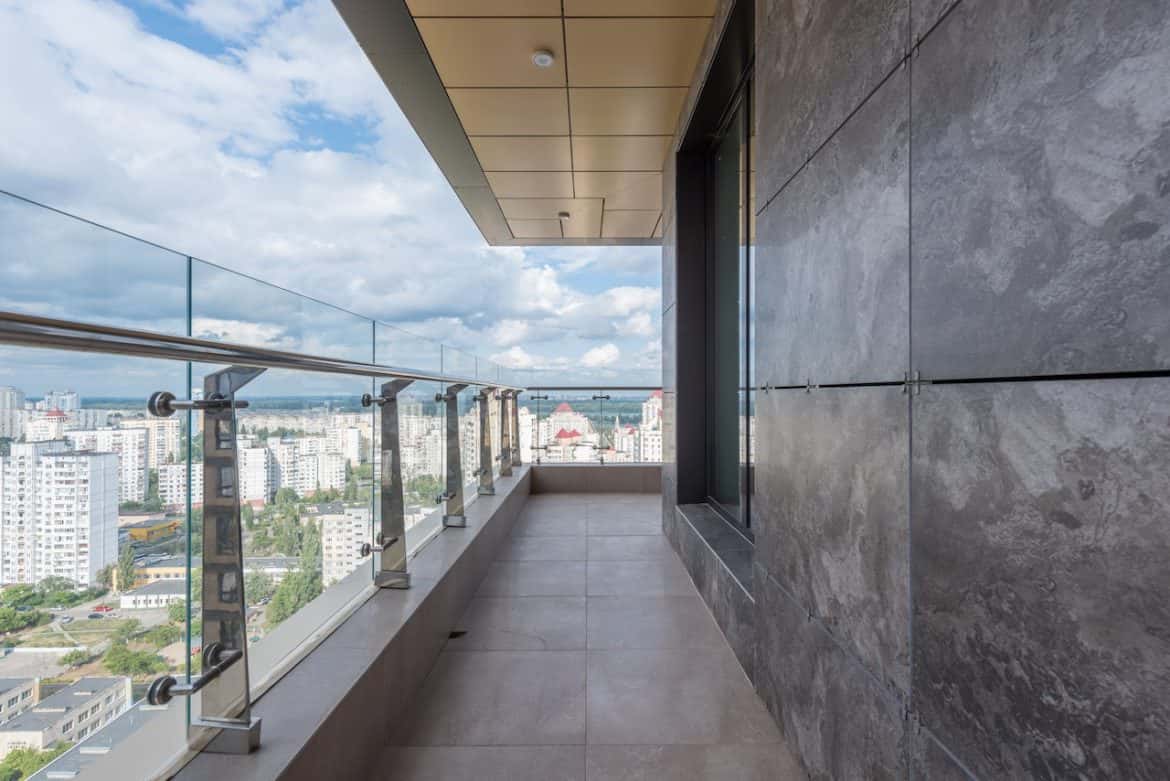 10 Glass Grill Designs to Enhance Balcony Style and Safety