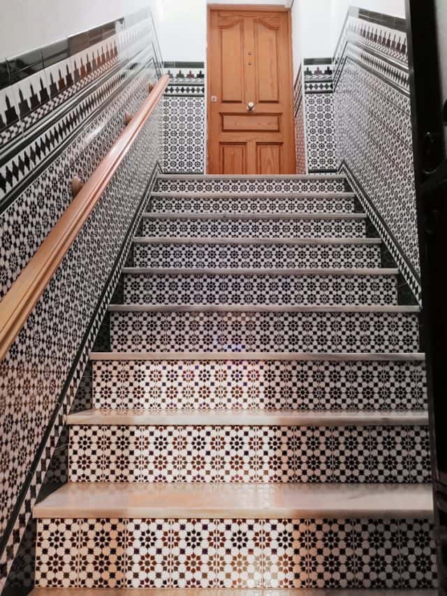 15 Staircase Tile Designs to Transform Your Home Interior