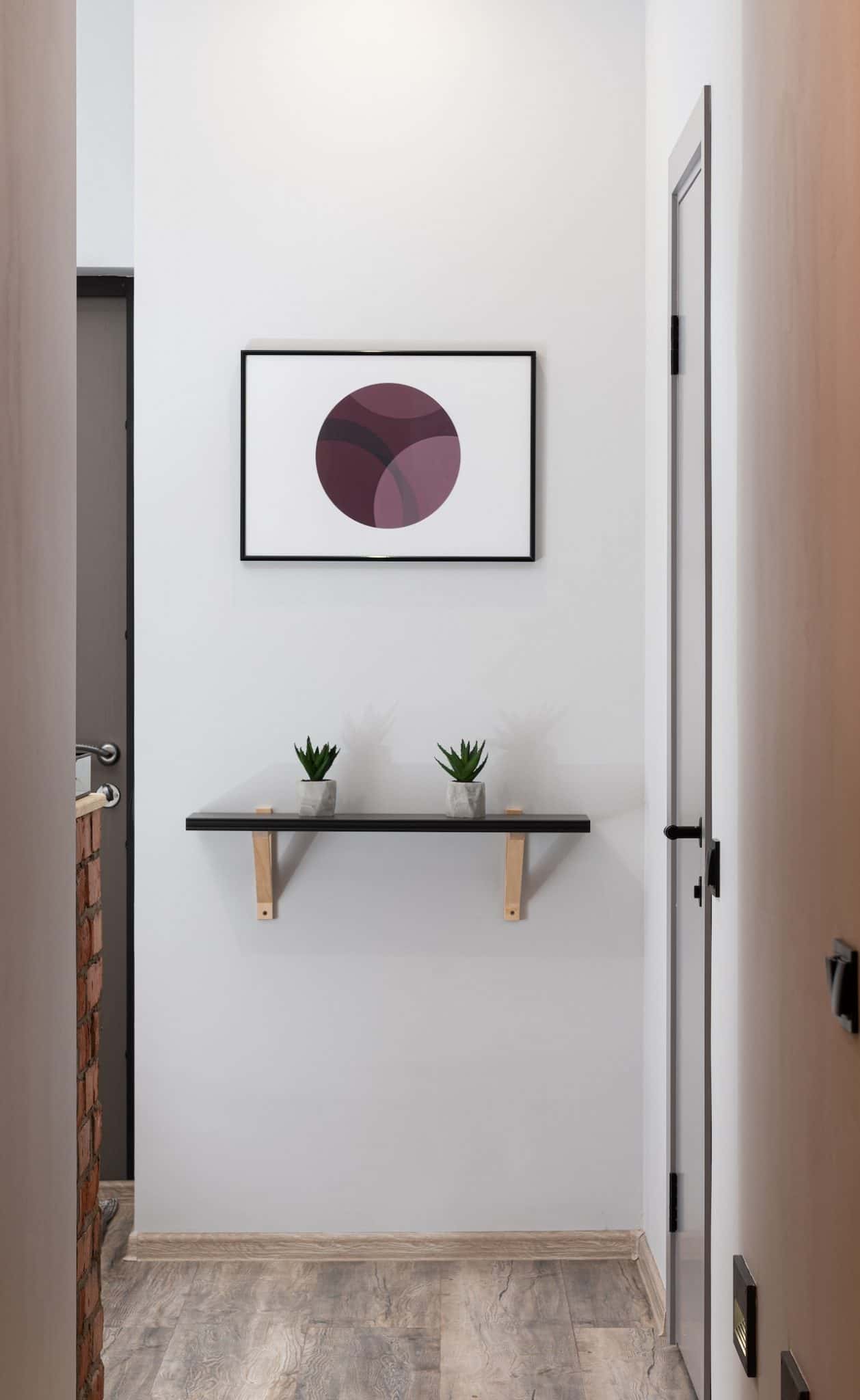 18 Simple Wall Drawings to Make Your Home Look Expensive