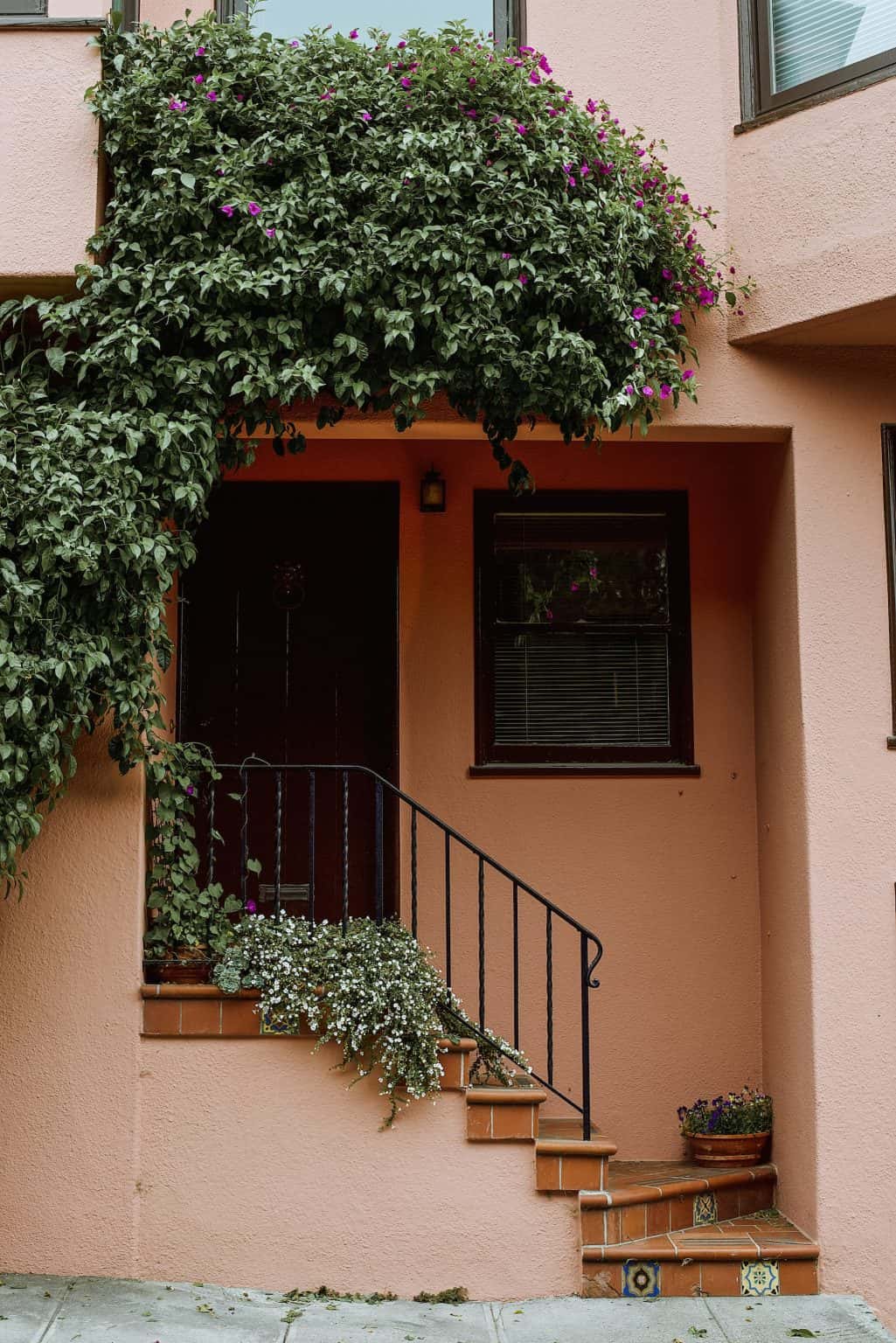 Improve Your Home's Curb Appeal with These Impressive Front Stair Designs