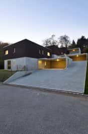 Stylish and Functional House Ramp Designs for Every Home