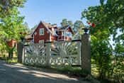 Stunning Main Gate Pillar Design Ideas for a Stylish Entrance