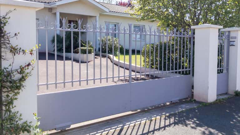 Stunning Main Gate Pillar Design Ideas for a Stylish Entrance
