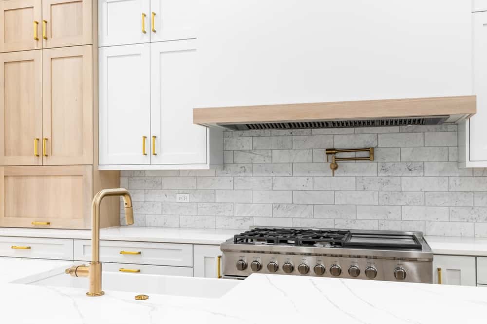 The Ultimate Guide to Modular Kitchen Cabinets and Hardware | HomeLane Blog